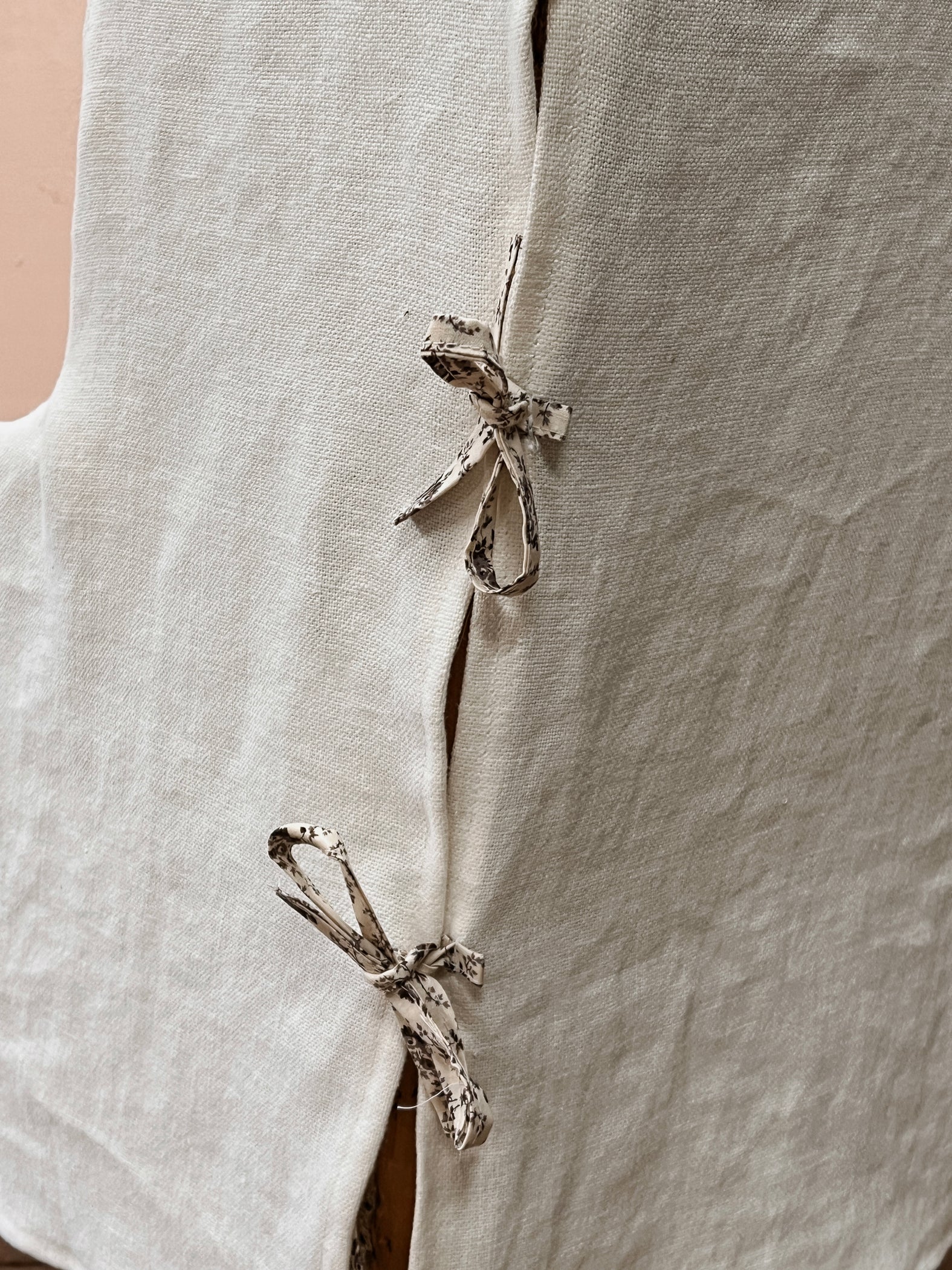 Mabel Wing Chair– Faeger Shop